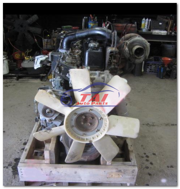 ISUZU 6SD1 Used Diesel Engines 4HK1 6WG1 6HK1 6HK1T 6RB1 6BG1 6BG1T ...