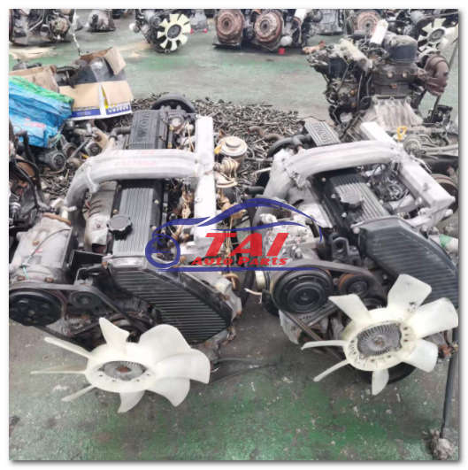 Toyota Engine Spare Parts Coaster 1HZ Used Engine Assembly With Geatbox