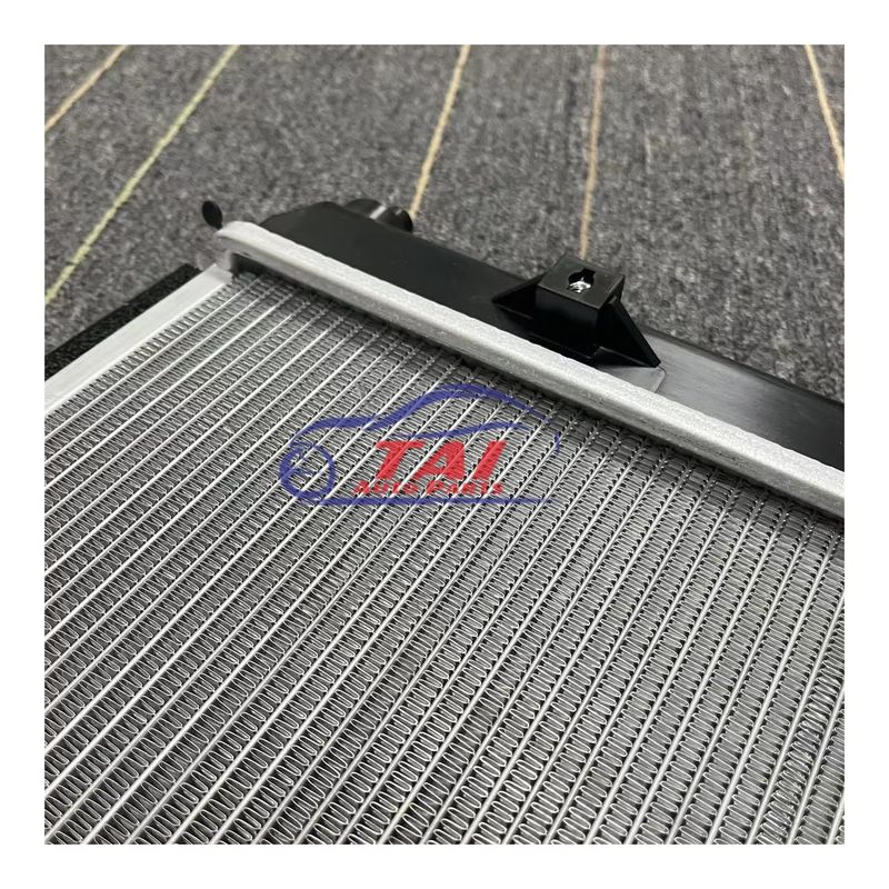 K9F-1301010A Auto Spare Parts Bus Radiator Assembly Water Tank Condenser