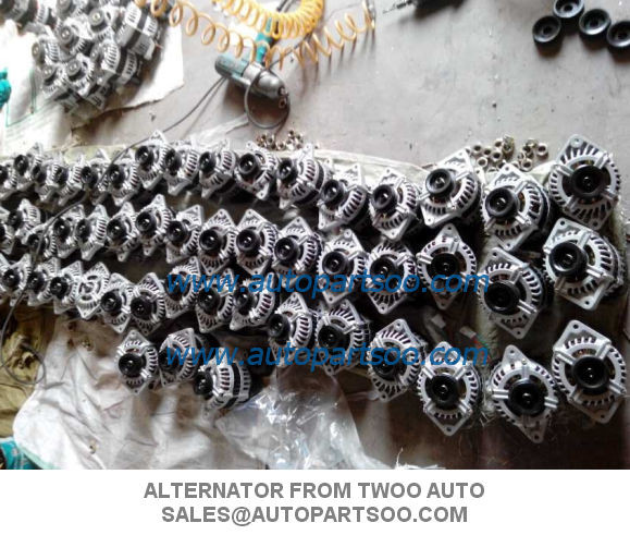 0120469686 0120469982 - BOSCH Alternator 24V 55A Alternador